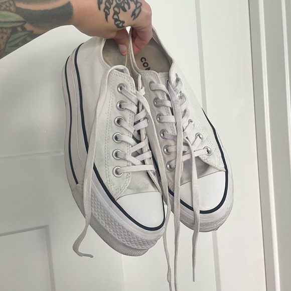 Converse | Shoes | Converse White Low Top Platform | Poshmark